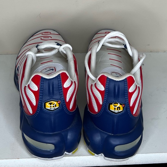 Nike | Shoes | Used Nike Usa Air Max Plus | Poshmark